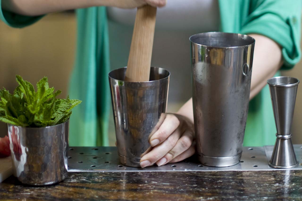 Guide to Gifting a Mixology Master – Chefs' Toys